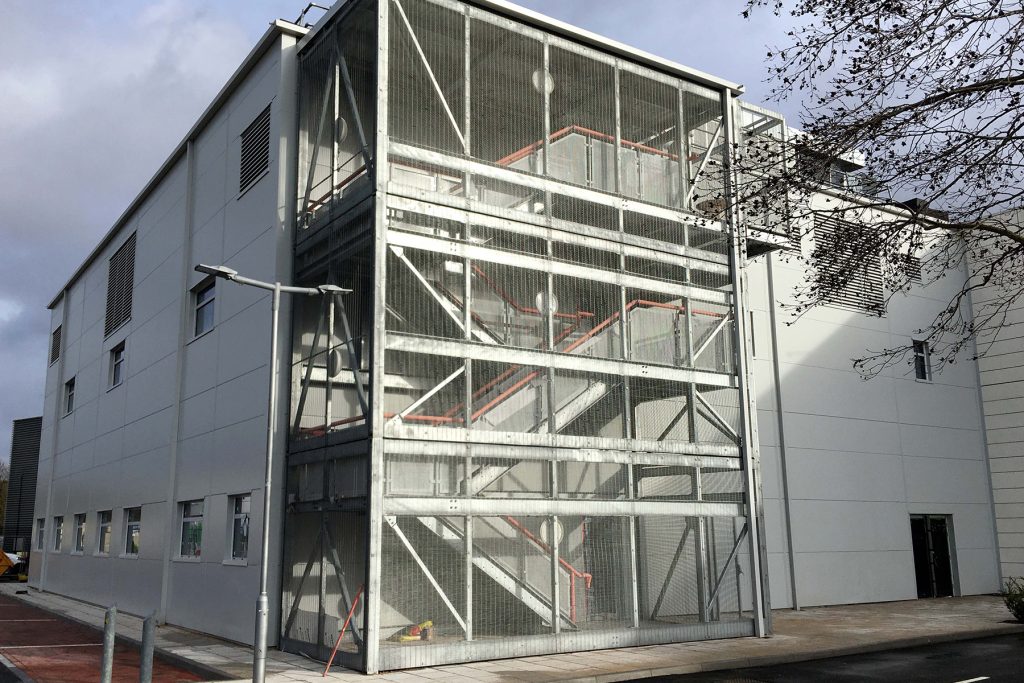 Laboratory Extension NHS Blood and Transplant, Bristol - Integral ...